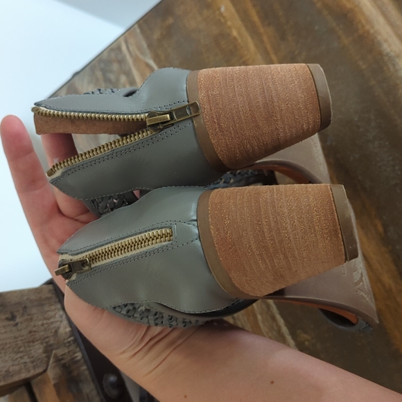 Sundance | Shoes | Sundance Woven Leather Sandals | Poshmark